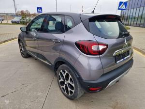 Grey Renault Captur 2018 in Siauliai, with an engine capacity of 1.50 L and mileage of 230 thousand km for 8900 €, photo 8 on AUTOMOTO.COM.LV