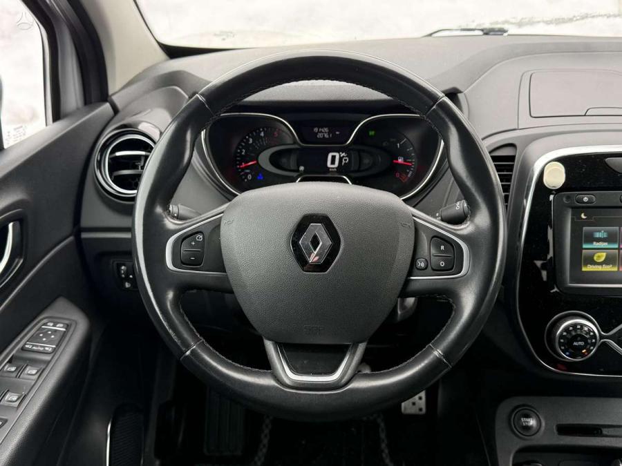 Grey Renault Captur 2019 in Vilnius, with an engine capacity of 1.46 L and mileage of 191 thousand km for 10700 €, photo 18 on AUTOMOTO.COM.LV