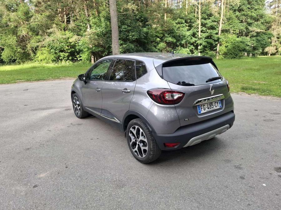 Pelēks Renault Captur 2019 Anykščiai, ar dzinēja tilpumu 1.33 L un nobraukumu 61 tūkst. km par 9599 €, foto 6 vietnē AUTOMOTO.COM.LV