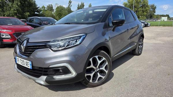 Grey Renault Captur 2019 in Taurage, with an engine capacity of 1.33 L and mileage of 123 thousand km for 9100 €, photo 1 on AUTOMOTO.COM.LV