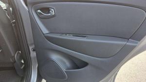 Grey Renault Captur 2019 in Taurage, with an engine capacity of 1.33 L and mileage of 123 thousand km for 9100 €, photo 40 on AUTOMOTO.COM.LV