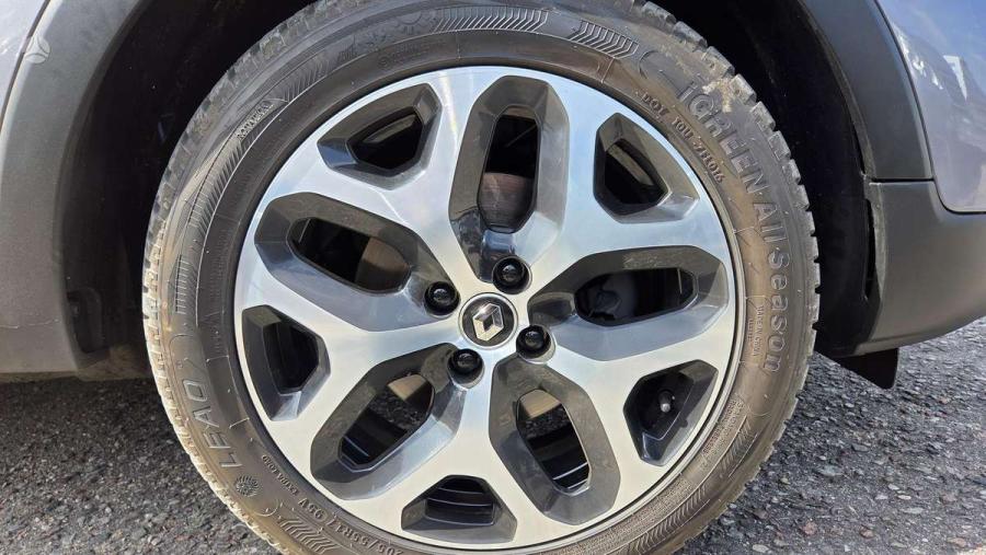 Grey Renault Captur 2019 in Taurage, with an engine capacity of 1.33 L and mileage of 123 thousand km for 9100 €, photo 55 on AUTOMOTO.COM.LV