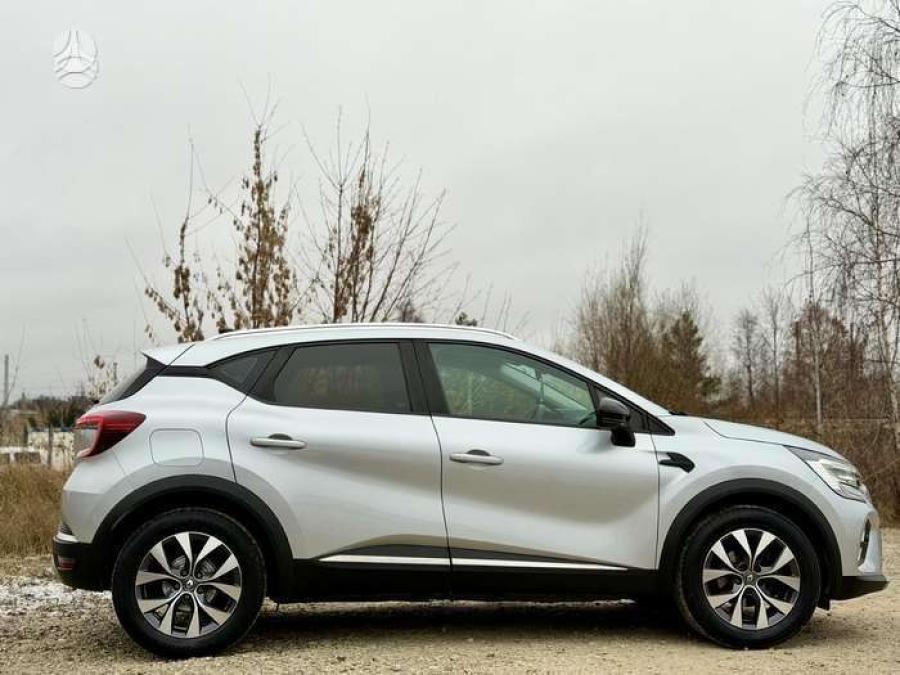 Grey Renault Captur 2020 in Siauliai, with an engine capacity of 1.46 L and mileage of 82 thousand km for 13550 €, photo 14 on AUTOMOTO.COM.LV