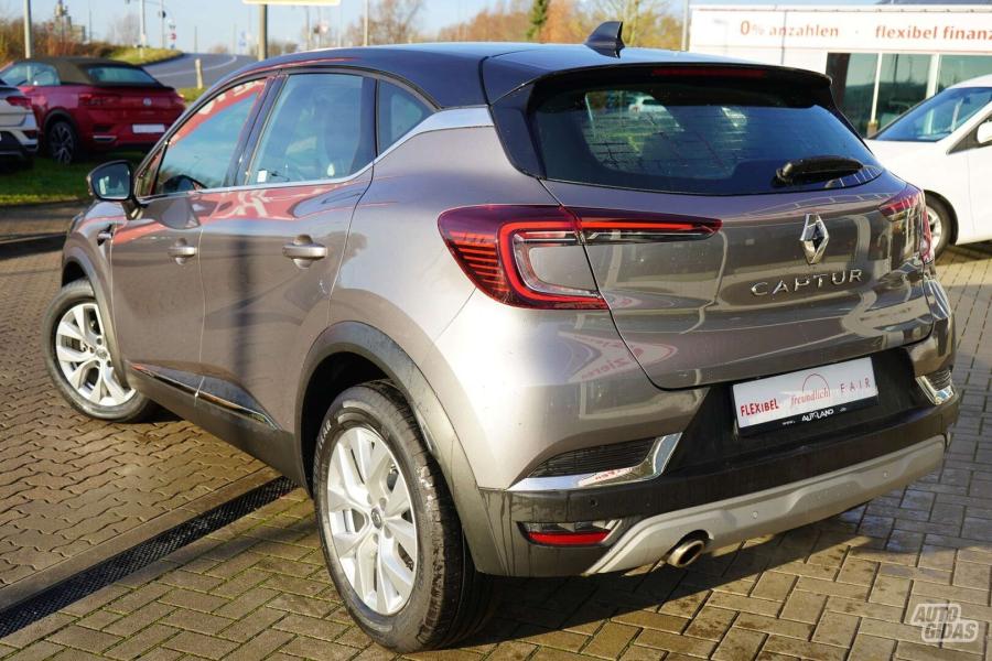 Pelēks Renault Captur 2021 Kauņa, ar dzinēja tilpumu 1.30 L un nobraukumu 45 tūkst. km par 22349 €, foto 4 vietnē AUTOMOTO.COM.LV