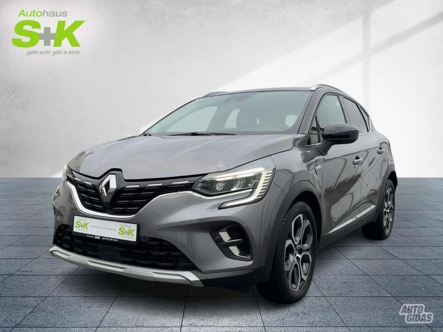 Grey Renault Captur 2021 in Kaunas, with an engine capacity of 1.60 L and mileage of 48 thousand km for 22256 €, photo 1 on AUTOMOTO.COM.LV