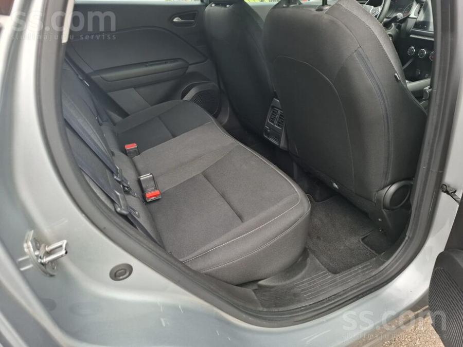 Pelēks Renault Captur 2021 Rīga, ar dzinēja tilpumu 1.00 L un nobraukumu 113 tūkst. km par 10900 €, foto 11 vietnē AUTOMOTO.COM.LV