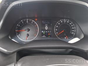 Pelēks Renault Captur 2021 Rīga, ar dzinēja tilpumu 1.00 L un nobraukumu 113 tūkst. km par 10900 €, foto 20 vietnē AUTOMOTO.COM.LV