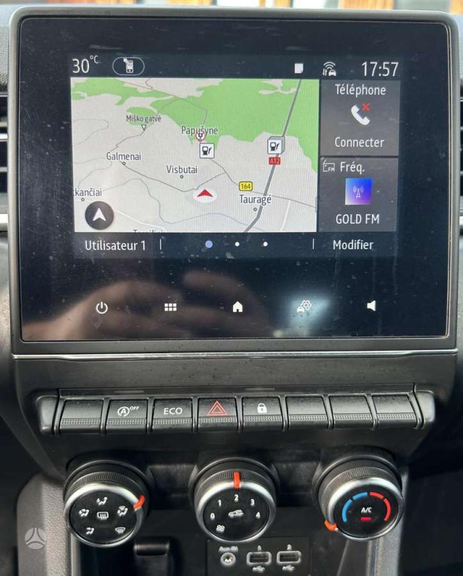 Grey Renault Captur 2021 in Taurage, with an engine capacity of 1.46 L and mileage of 186 thousand km for 9200 €, photo 11 on AUTOMOTO.COM.LV