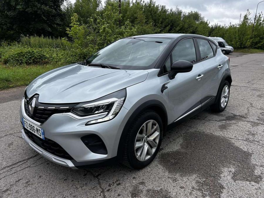Grey Renault Captur 2021 in Panevezys, with an engine capacity of 1.46 L and mileage of 240 thousand km for 9790 €, photo 4 on AUTOMOTO.COM.LV