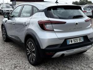 Grey Renault Captur 2021 in Kretinga, with an engine capacity of 1.46 L and mileage of 26 thousand km for 13999 €, photo 8 on AUTOMOTO.COM.LV