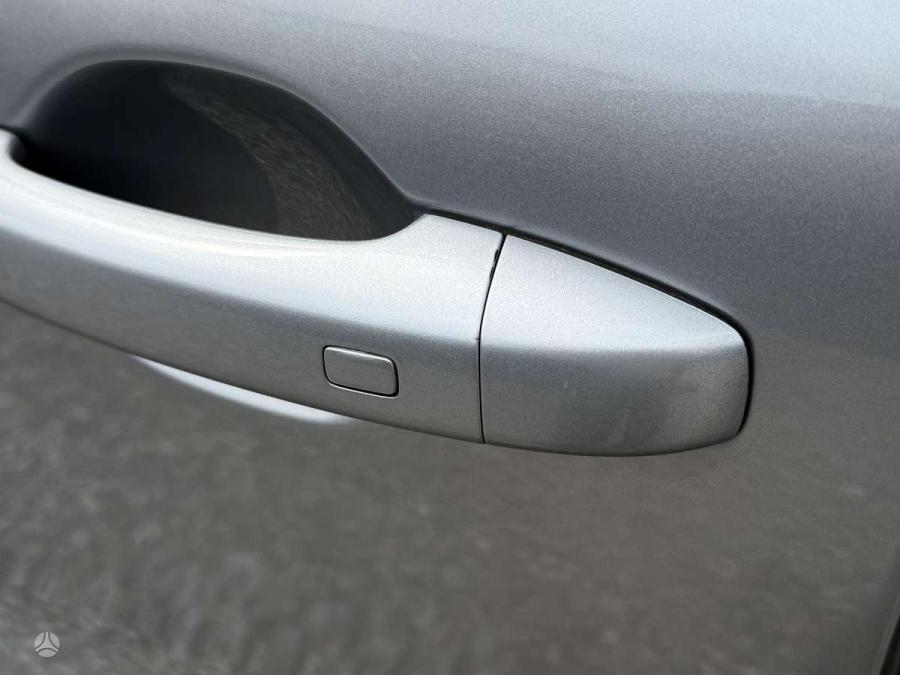 Grey Renault Captur 2021 in Kretinga, with an engine capacity of 1.46 L and mileage of 26 thousand km for 13999 €, photo 14 on AUTOMOTO.COM.LV