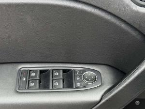Grey Renault Captur 2021 in Kretinga, with an engine capacity of 1.46 L and mileage of 26 thousand km for 13999 €, photo 17 on AUTOMOTO.COM.LV