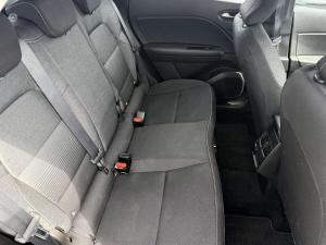 Grey Renault Captur 2021 in Kretinga, with an engine capacity of 1.46 L and mileage of 26 thousand km for 13999 €, photo 29 on AUTOMOTO.COM.LV