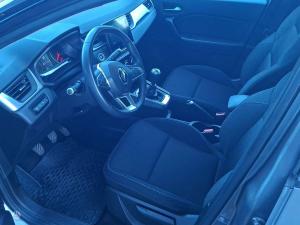 Grey Renault Captur 2021 in Taurage, with an engine capacity of 1.00 L and mileage of 52 thousand km for 9600 €, photo 16 on AUTOMOTO.COM.LV