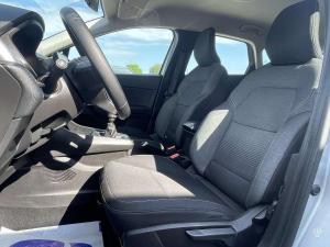 Grey Renault Captur 2021 in Taurage, with an engine capacity of 1.46 L and mileage of 199 thousand km for 9500 €, photo 16 on AUTOMOTO.COM.LV