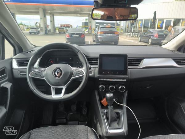 Grey Renault Captur 2023 in Vilnius, with an engine capacity of 1.00 L and mileage of 87 thousand km for 15499 €, photo 5 on AUTOMOTO.COM.LV