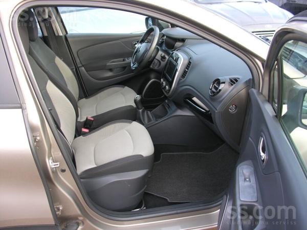 Pelēks Renault Captur 2013 Rīga, ar dzinēja tilpumu 1.50 L un nobraukumu 192 tūkst. km par 5950 €, foto 6 vietnē AUTOMOTO.COM.LV