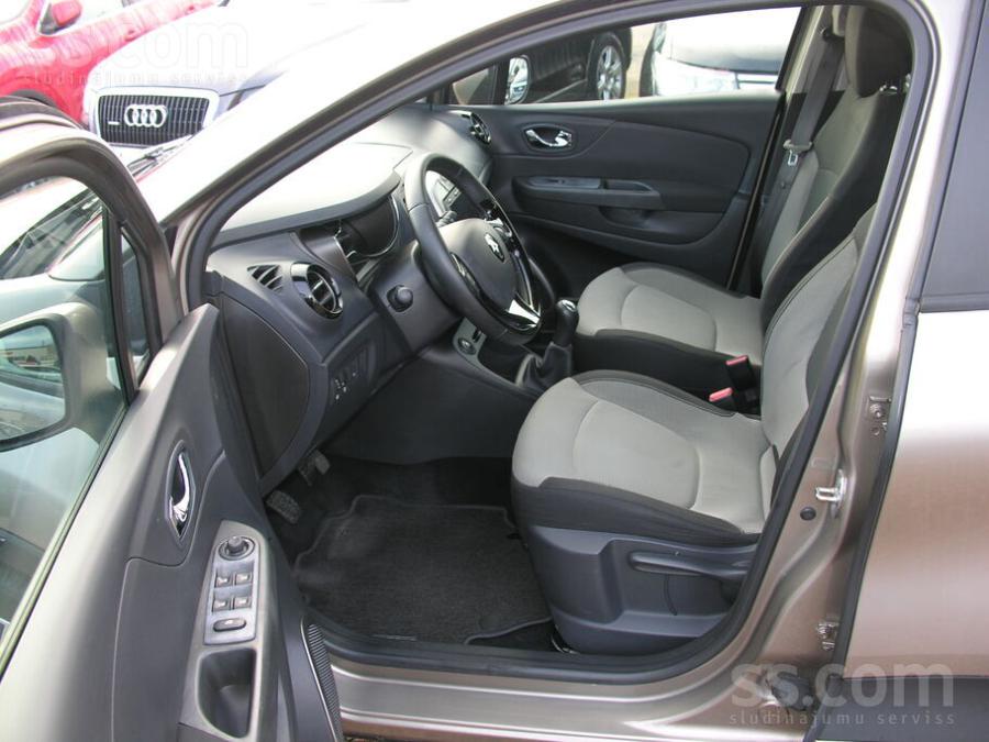 Grey Renault Captur 2013 in Riga, with an engine capacity of 1.50 L and mileage of 192 thousand km for 5950 €, photo 10 on AUTOMOTO.COM.LV