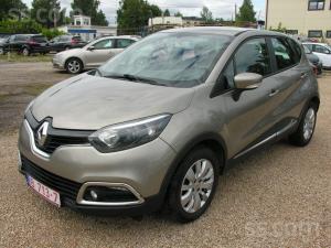 Pelēks Renault Captur 2013 Rīga, ar dzinēja tilpumu 1.50 L un nobraukumu 194 tūkst. km par 5990 €, foto  vietnē AUTOMOTO.COM.LV