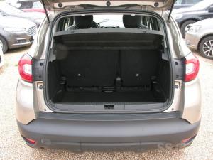 Grey Renault Captur 2013 in Riga, with an engine capacity of 1.50 L and mileage of 194 thousand km for 5990 €, photo 6 on AUTOMOTO.COM.LV