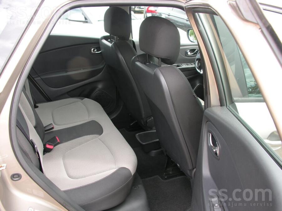 Grey Renault Captur 2013 in Riga, with an engine capacity of 1.50 L and mileage of 194 thousand km for 5990 €, photo 8 on AUTOMOTO.COM.LV