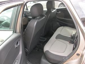 Grey Renault Captur 2013 in Riga, with an engine capacity of 1.50 L and mileage of 194 thousand km for 5990 €, photo 9 on AUTOMOTO.COM.LV