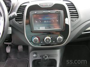 Grey Renault Captur 2013 in Riga, with an engine capacity of 1.50 L and mileage of 194 thousand km for 5990 €, photo 13 on AUTOMOTO.COM.LV