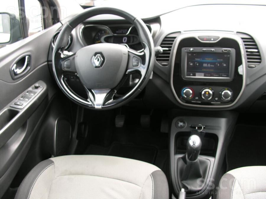Grey Renault Captur 2013 in Riga, with an engine capacity of 1.50 L and mileage of 194 thousand km for 5990 €, photo 15 on AUTOMOTO.COM.LV