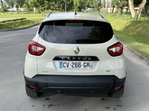 Grey Renault Captur 2013 in Taurage, with an engine capacity of 1.50 L and mileage of 211 thousand km for 4700 €, photo 6 on AUTOMOTO.COM.LV