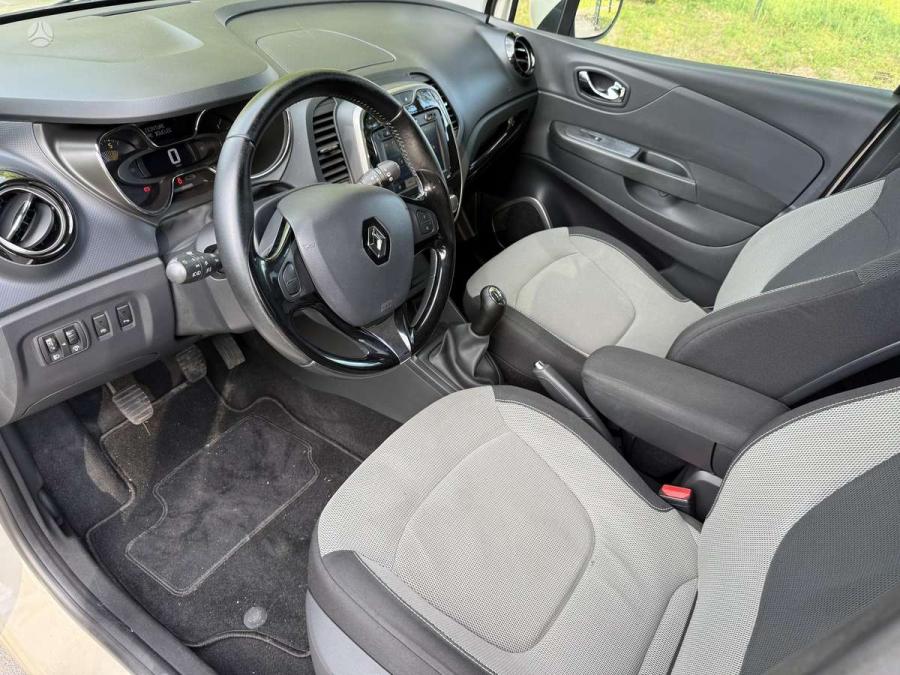 Grey Renault Captur 2013 in Taurage, with an engine capacity of 1.50 L and mileage of 211 thousand km for 4700 €, photo 10 on AUTOMOTO.COM.LV