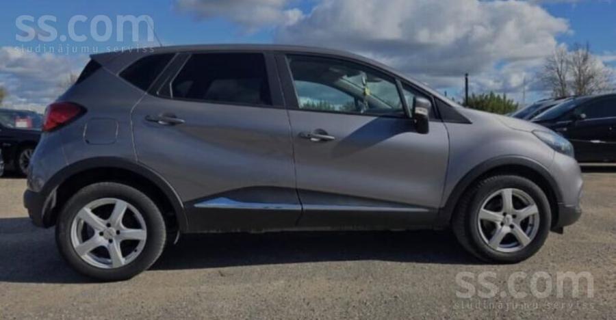 Grey Renault Captur 2013 in Daugavpils, with an engine capacity of 1.50 L and mileage of 0 thousand km for 5200 €, photo 4 on AUTOMOTO.COM.LV