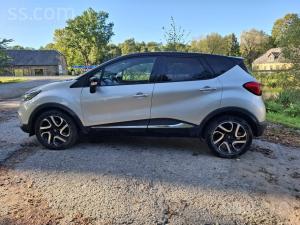 Pelēks Renault Captur 2013 Cēsis, ar dzinēja tilpumu 1.40 L un nobraukumu 220 tūkst. km par 6000 €, foto 3 vietnē AUTOMOTO.COM.LV