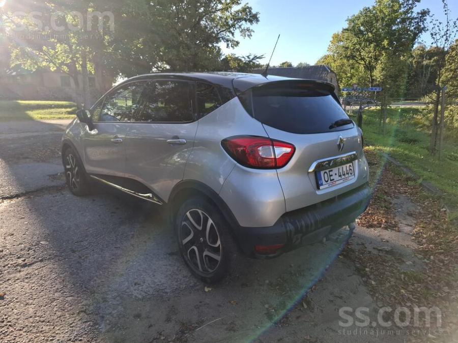 Pelēks Renault Captur 2013 Cēsis, ar dzinēja tilpumu 1.40 L un nobraukumu 220 tūkst. km par 6000 €, foto 4 vietnē AUTOMOTO.COM.LV