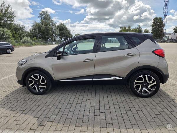 Grey Renault Captur 2014 in Marijampole, with an engine capacity of 1.20 L and mileage of 119 thousand km for 5850 €, photo 3 on AUTOMOTO.COM.LV