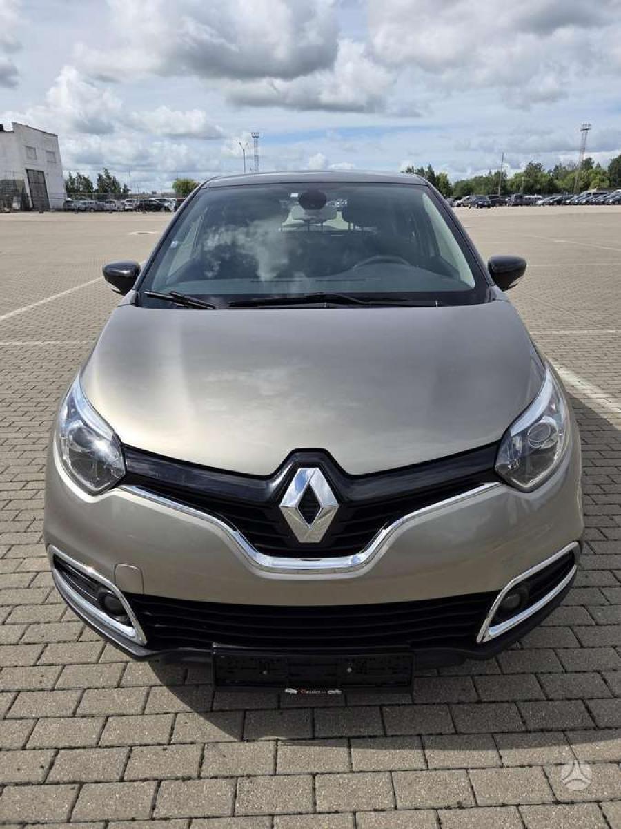 Grey Renault Captur 2014 in Marijampole, with an engine capacity of 1.20 L and mileage of 119 thousand km for 5850 €, photo 6 on AUTOMOTO.COM.LV
