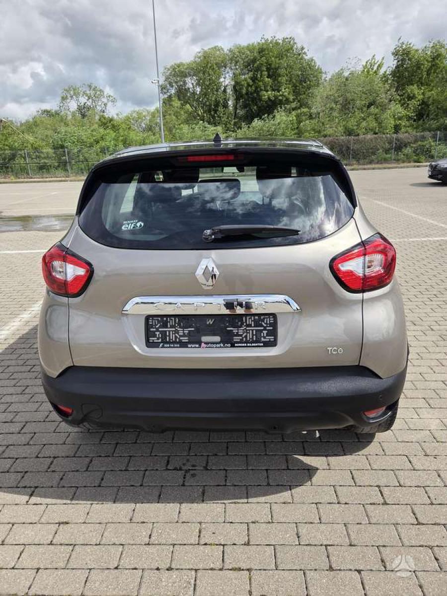 Grey Renault Captur 2014 in Marijampole, with an engine capacity of 1.20 L and mileage of 119 thousand km for 5850 €, photo 7 on AUTOMOTO.COM.LV