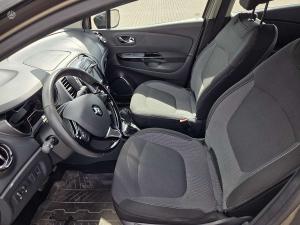 Grey Renault Captur 2014 in Marijampole, with an engine capacity of 1.20 L and mileage of 119 thousand km for 5850 €, photo 12 on AUTOMOTO.COM.LV