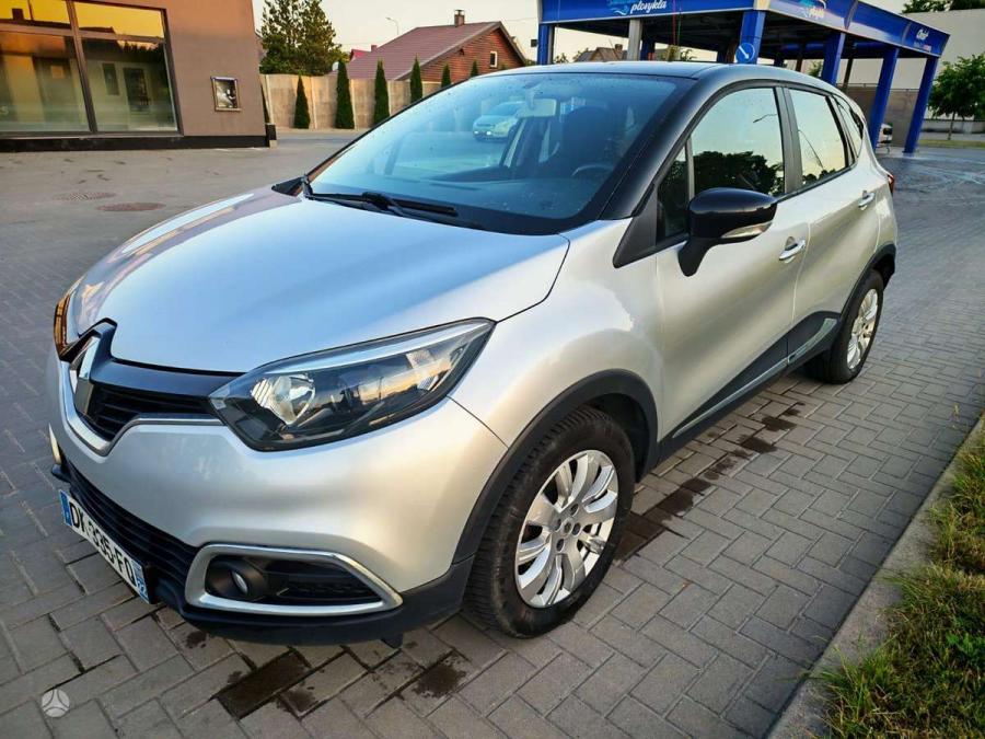 Grey Renault Captur 2014 in Taurage, with an engine capacity of 1.46 L and mileage of 232 thousand km for 4000 €, photo 4 on AUTOMOTO.COM.LV