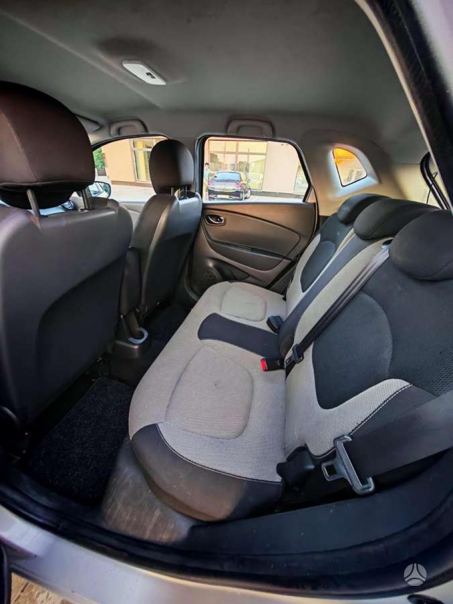 Grey Renault Captur 2014 in Taurage, with an engine capacity of 1.46 L and mileage of 232 thousand km for 4000 €, photo 12 on AUTOMOTO.COM.LV