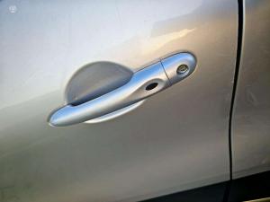 Grey Renault Captur 2014 in Taurage, with an engine capacity of 1.46 L and mileage of 232 thousand km for 4000 €, photo 13 on AUTOMOTO.COM.LV