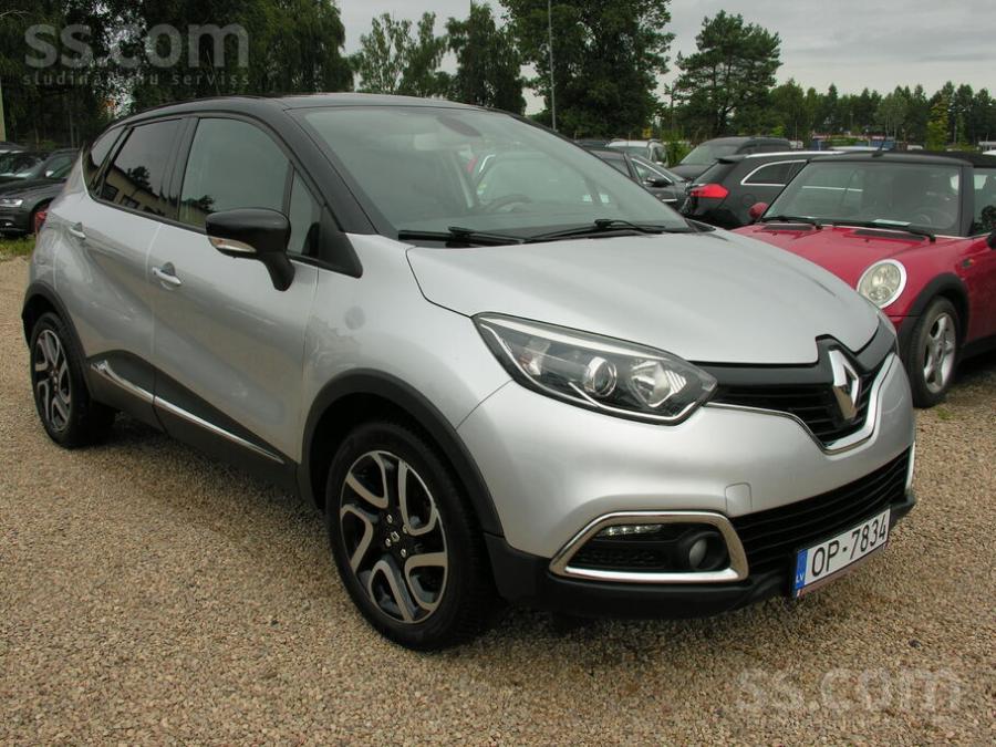 Grey Renault Captur 2014 in Riga, with an engine capacity of 1.50 L and mileage of 0 thousand km for 5950 €, photo 3 on AUTOMOTO.COM.LV