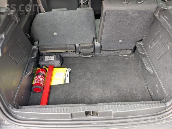 Pelēks Renault Captur 2014 Rīga, ar dzinēja tilpumu 1.50 L un nobraukumu 198 tūkst. km par 6200 €, foto 6 vietnē AUTOMOTO.COM.LV