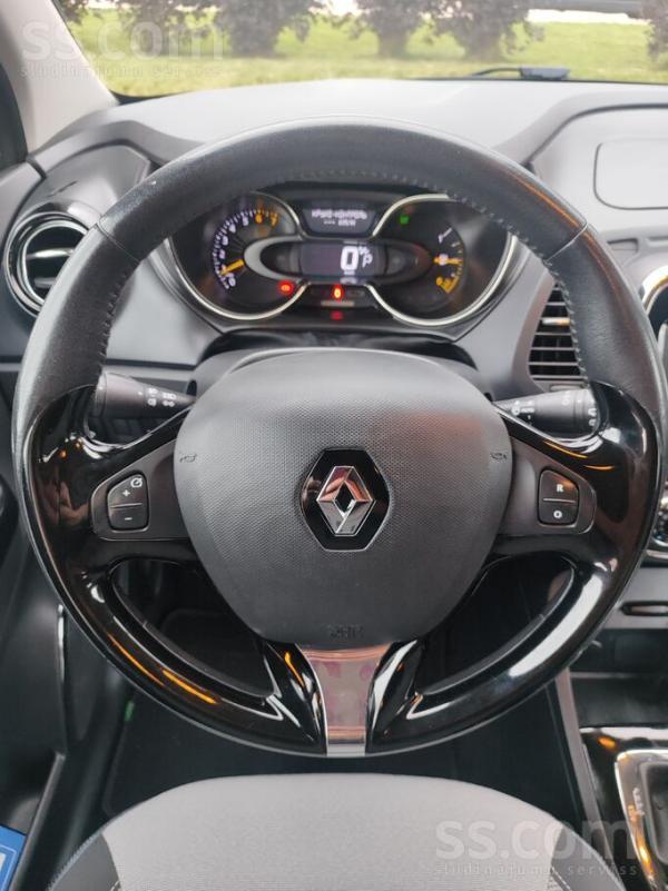 Pelēks Renault Captur 2014 Jelgava, ar dzinēja tilpumu 1.20 L un nobraukumu 159 tūkst. km par 6650 €, foto 8 vietnē AUTOMOTO.COM.LV