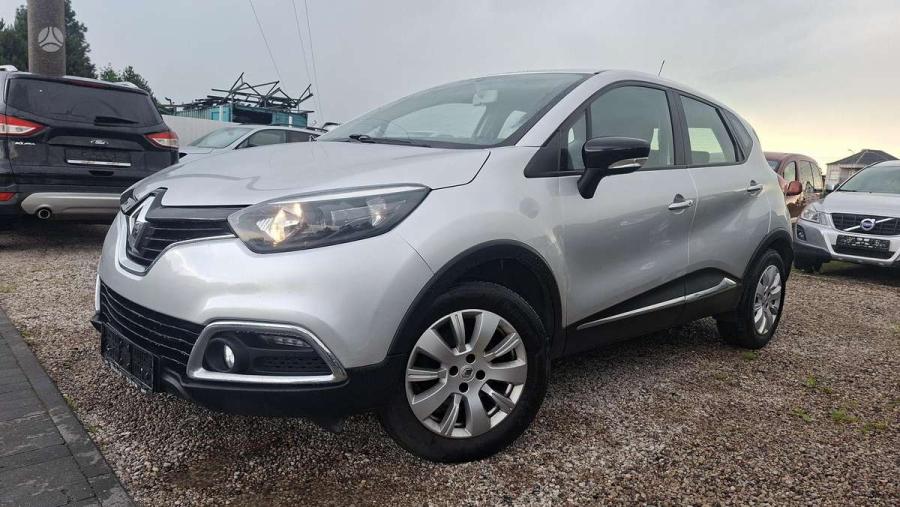 Pelēks Renault Captur 2015 Kauņa, ar dzinēja tilpumu 1.50 L un nobraukumu 195 tūkst. km par 6350 €, foto 1 vietnē AUTOMOTO.COM.LV