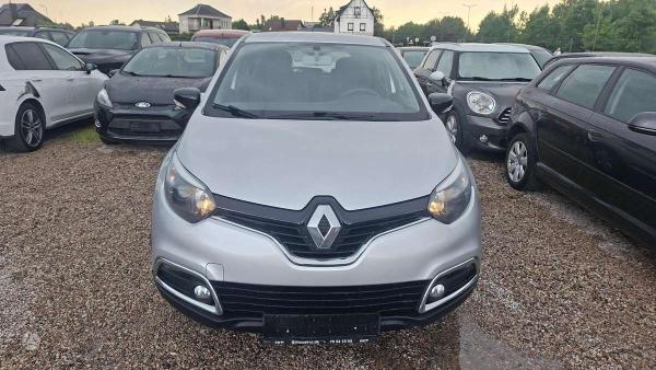 Pelēks Renault Captur 2015 Kauņa, ar dzinēja tilpumu 1.50 L un nobraukumu 195 tūkst. km par 6350 €, foto 2 vietnē AUTOMOTO.COM.LV