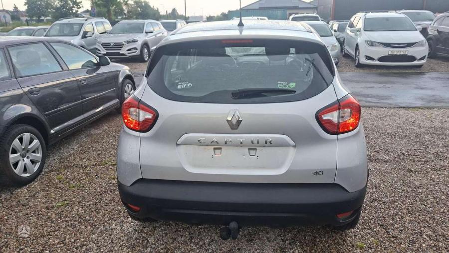 Pelēks Renault Captur 2015 Kauņa, ar dzinēja tilpumu 1.50 L un nobraukumu 195 tūkst. km par 6350 €, foto 8 vietnē AUTOMOTO.COM.LV
