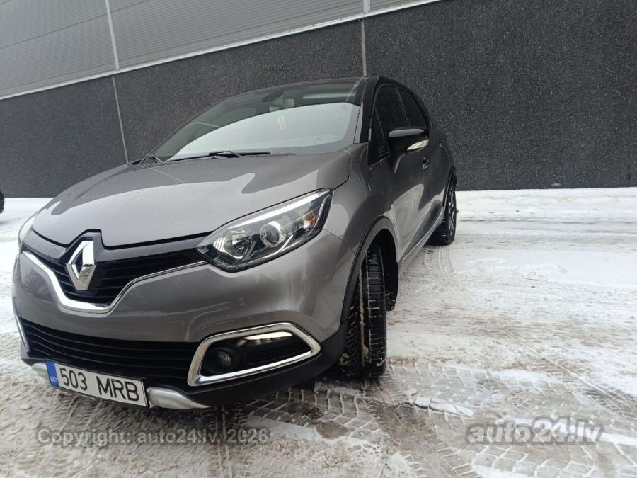 Grey Renault Captur 2016 in Parnu, with an engine capacity of 1.20 L and mileage of 90 thousand km for 8349 €, photo 3 on AUTOMOTO.COM.LV