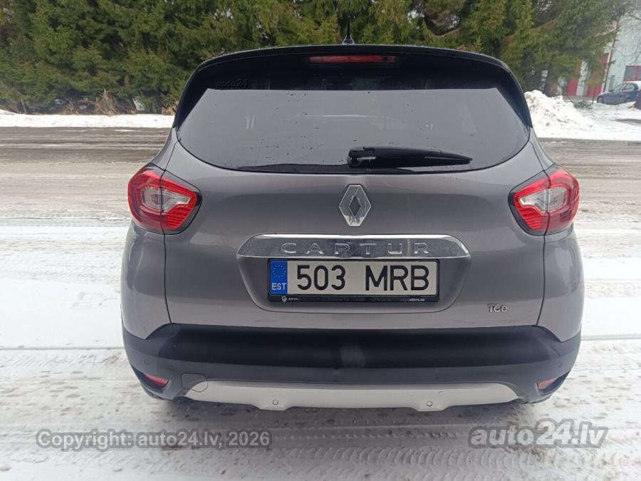 Grey Renault Captur 2016 in Parnu, with an engine capacity of 1.20 L and mileage of 90 thousand km for 8349 €, photo 7 on AUTOMOTO.COM.LV