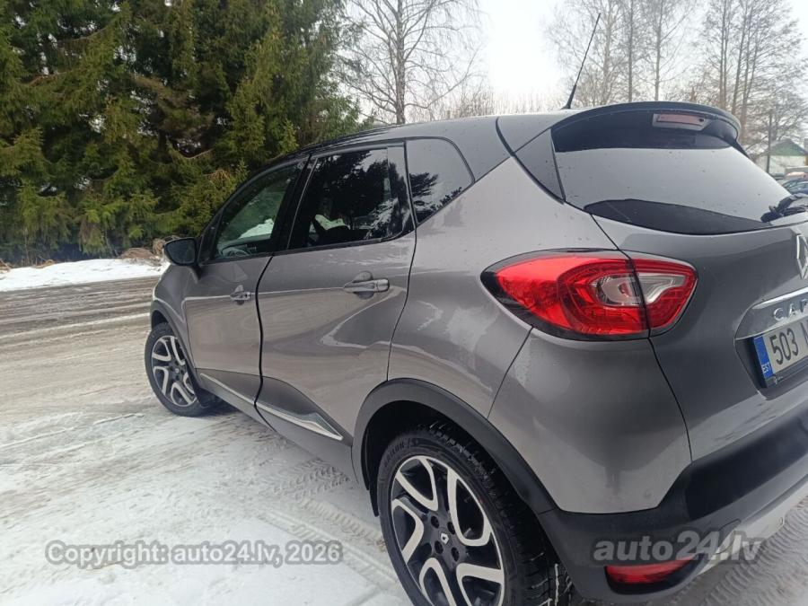Grey Renault Captur 2016 in Parnu, with an engine capacity of 1.20 L and mileage of 90 thousand km for 8349 €, photo 8 on AUTOMOTO.COM.LV