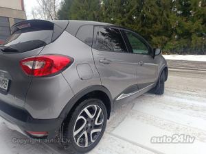 Grey Renault Captur 2016 in Parnu, with an engine capacity of 1.20 L and mileage of 90 thousand km for 8349 €, photo 9 on AUTOMOTO.COM.LV